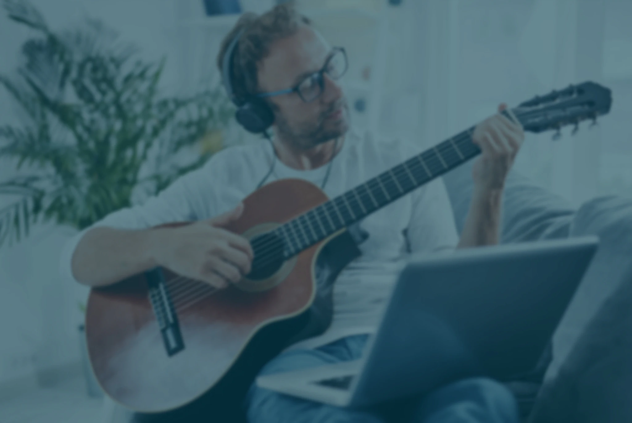 Learn B Flat (B♭) Diminished Chord - EverythingMusic.com